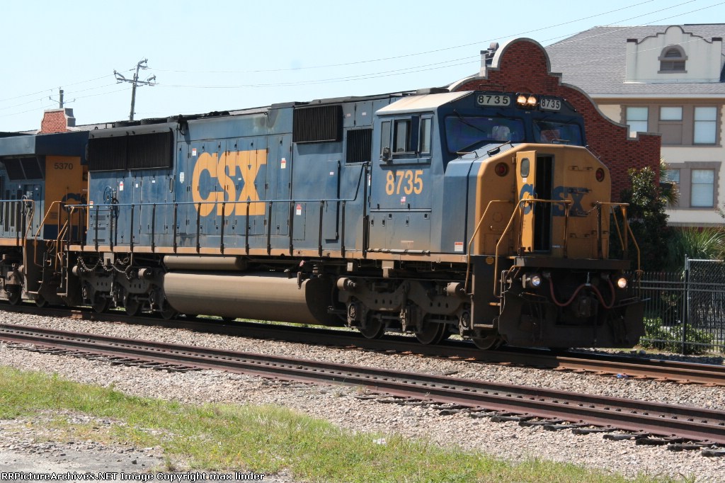 CSX 8735